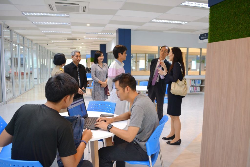 ภาพบรรยากาศการต้อนรับคณะผู้บริหารจาก Yeungnam University สาธารณรัฐ ...